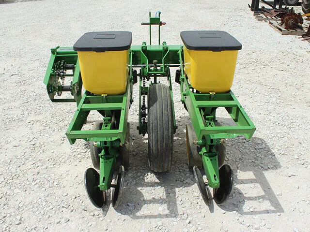 John Deere Plot Planter John Deere 3 Row Food Plot / Garden Planter